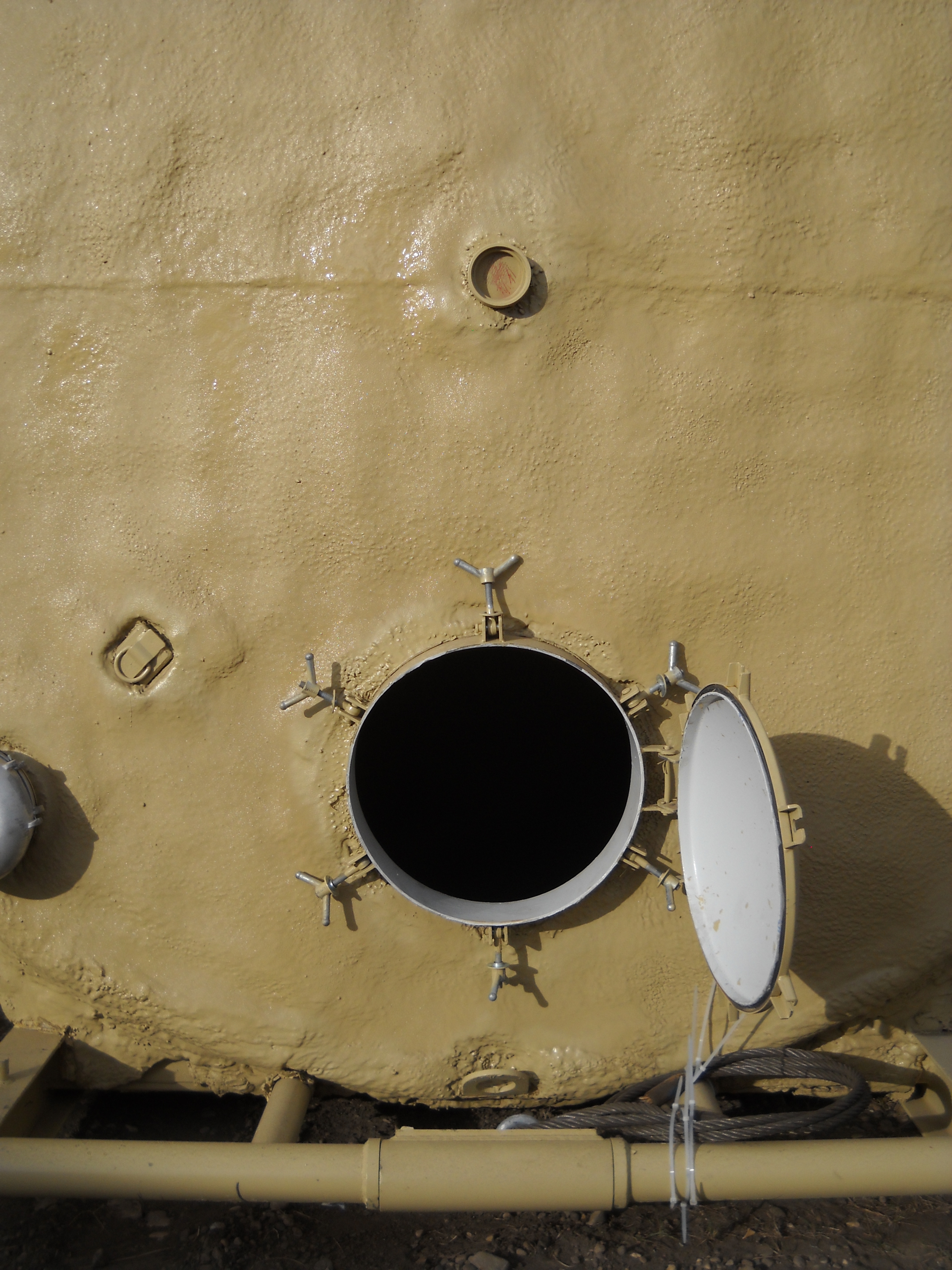 400 BBL Skidded Sloped Bottom Tanks - Container King 400 BBL Skidded Sloped Bottom Tanks - Container King